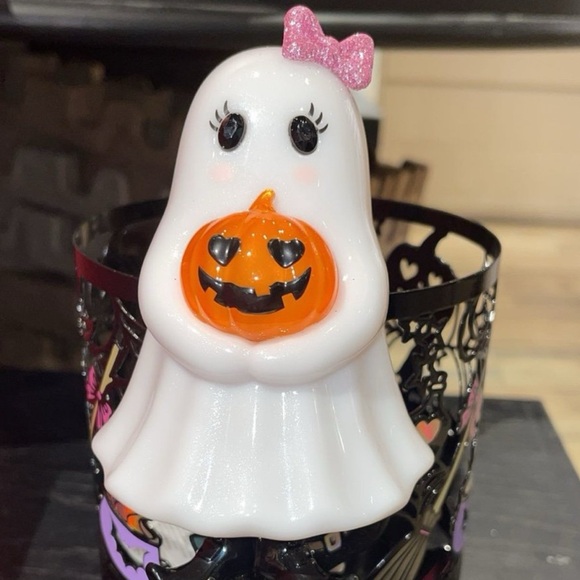 Bath & Body Works | Holiday | Bath Body Works Halloween Ghost Girl ...